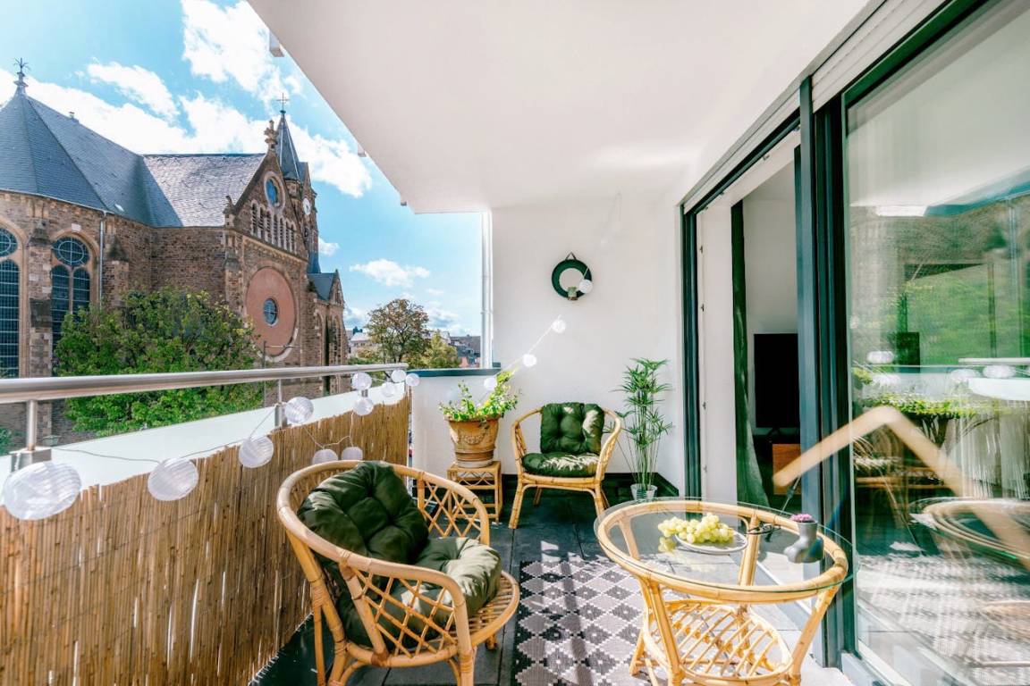 100 M² Ferienwohnung ∙ 2 Schlafzimmer ∙ 6 Gäste - Winningen