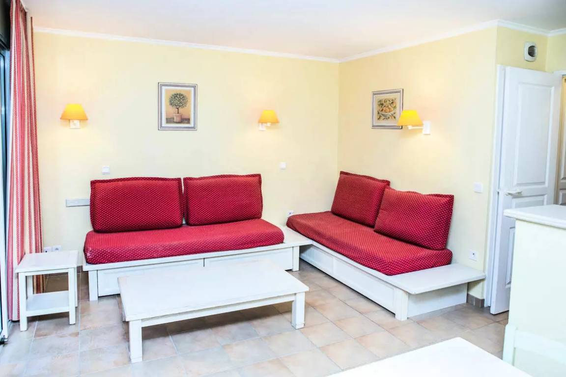 40 M² Appartement ∙ 1 Chambre ∙ 7 Personnes - Salon-de-Provence