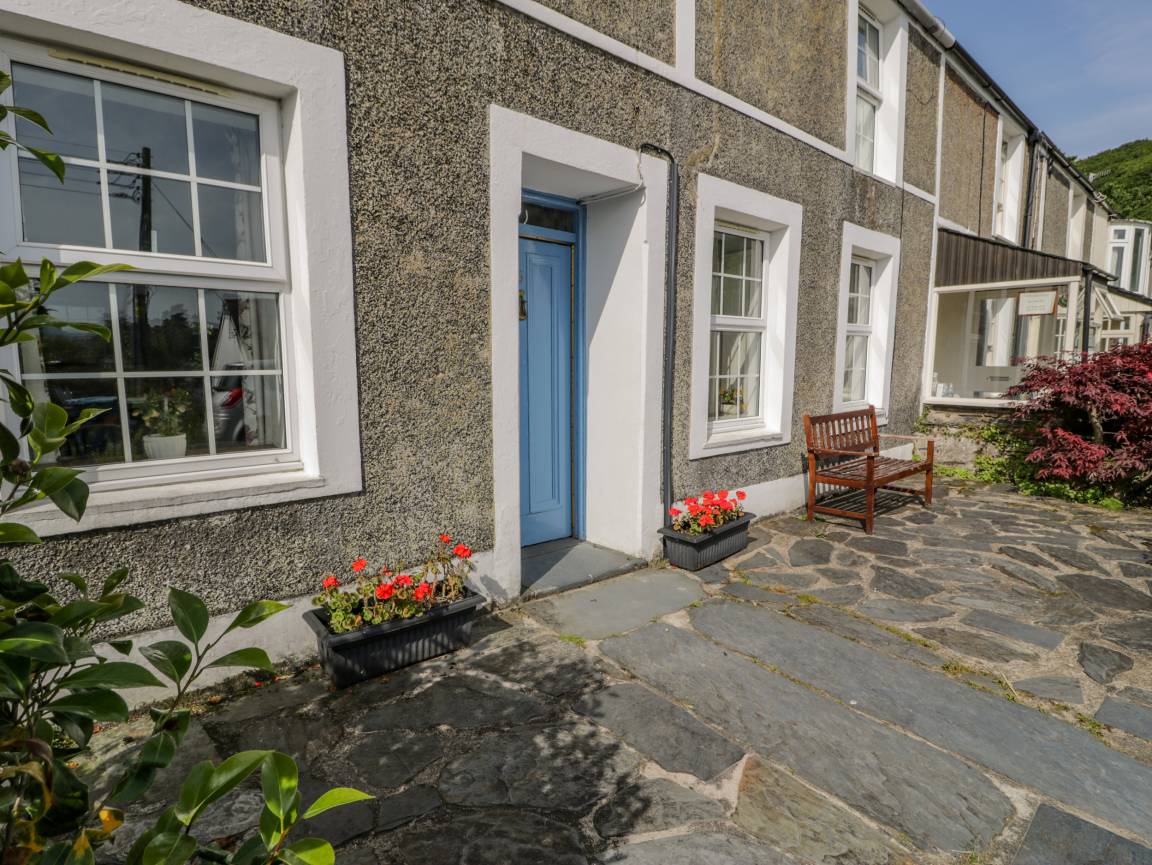 Cottage ∙ 3 Bedrooms ∙ 6 Guests - Harlech