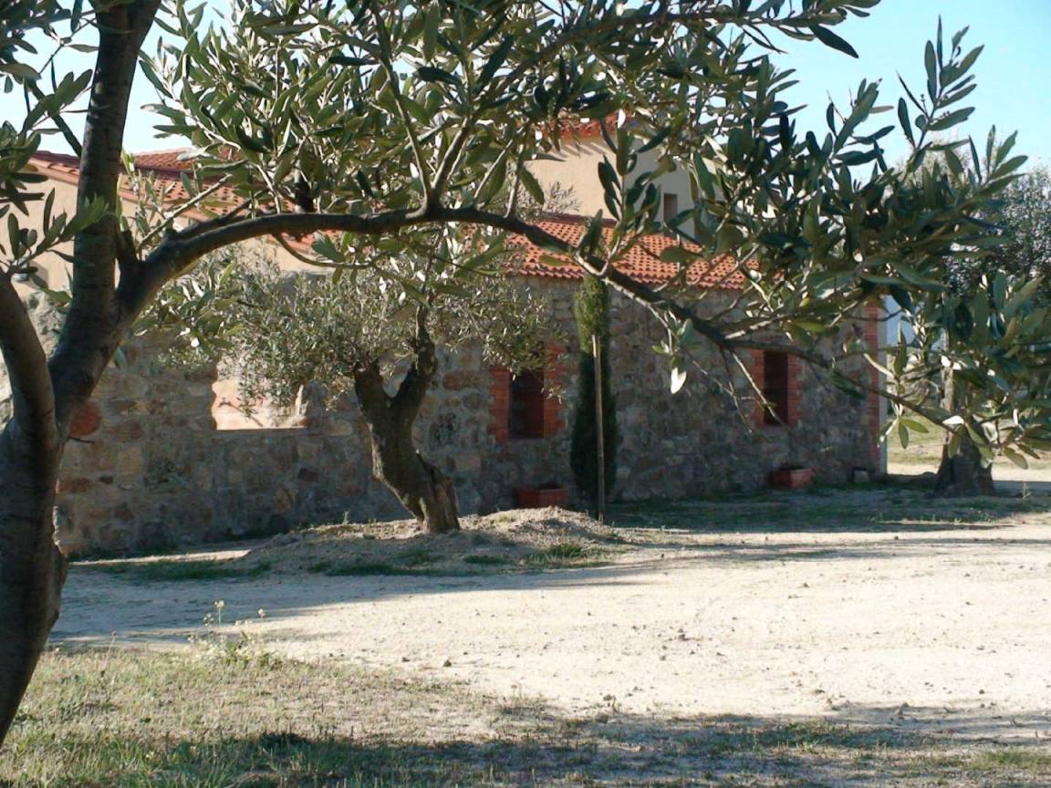 80 M² Gîte ∙ 2 Chambres ∙ 4 Personnes - Latour-de-France
