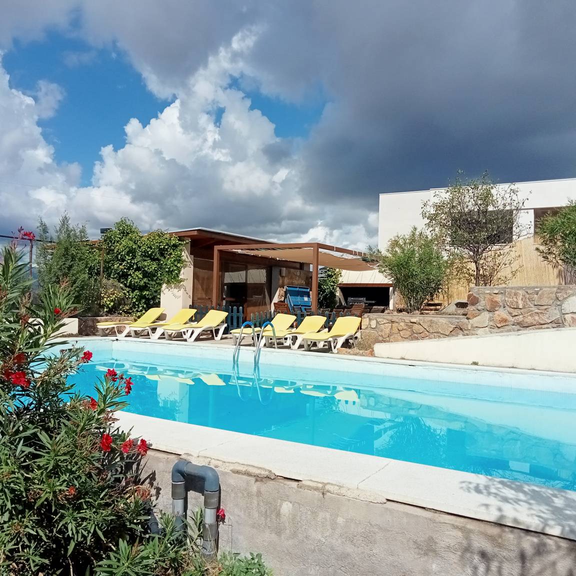 Villa ∙ 7 Bedrooms ∙ 16 Guests - El Molar