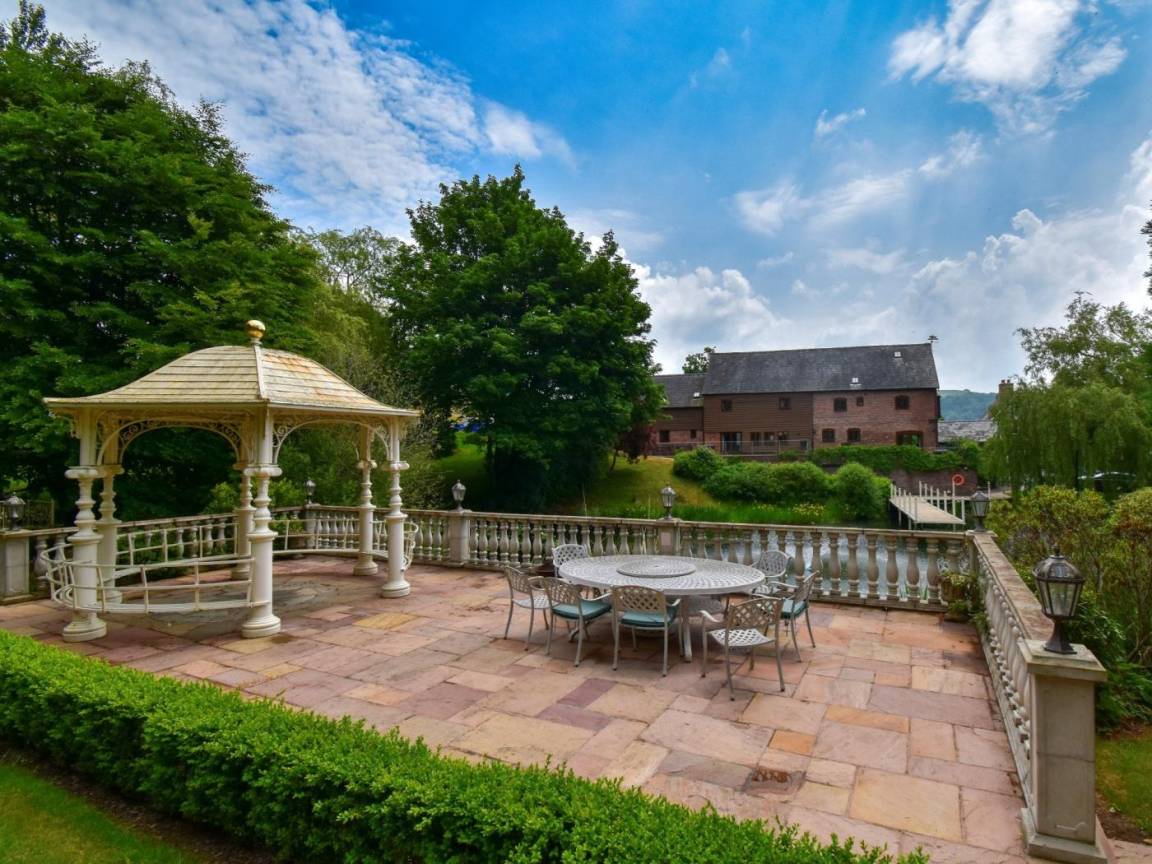 Cottage ∙ 4 Bedrooms ∙ 8 Guests - Welshpool