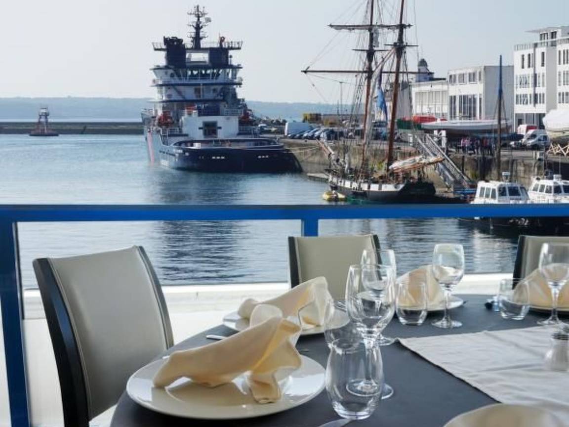 30 M² House ∙ 2 Bedrooms ∙ 1 Guest - Brest, France