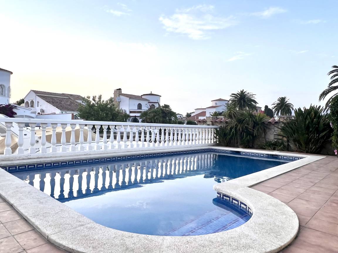 60 M² Apartment ∙ 2 Bedrooms ∙ 4 Guests - El Port de la Selva