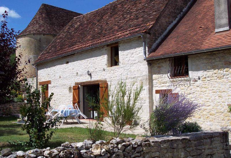 110 M² Gîte ∙ 2 Chambres ∙ 5 Personnes - Payrac