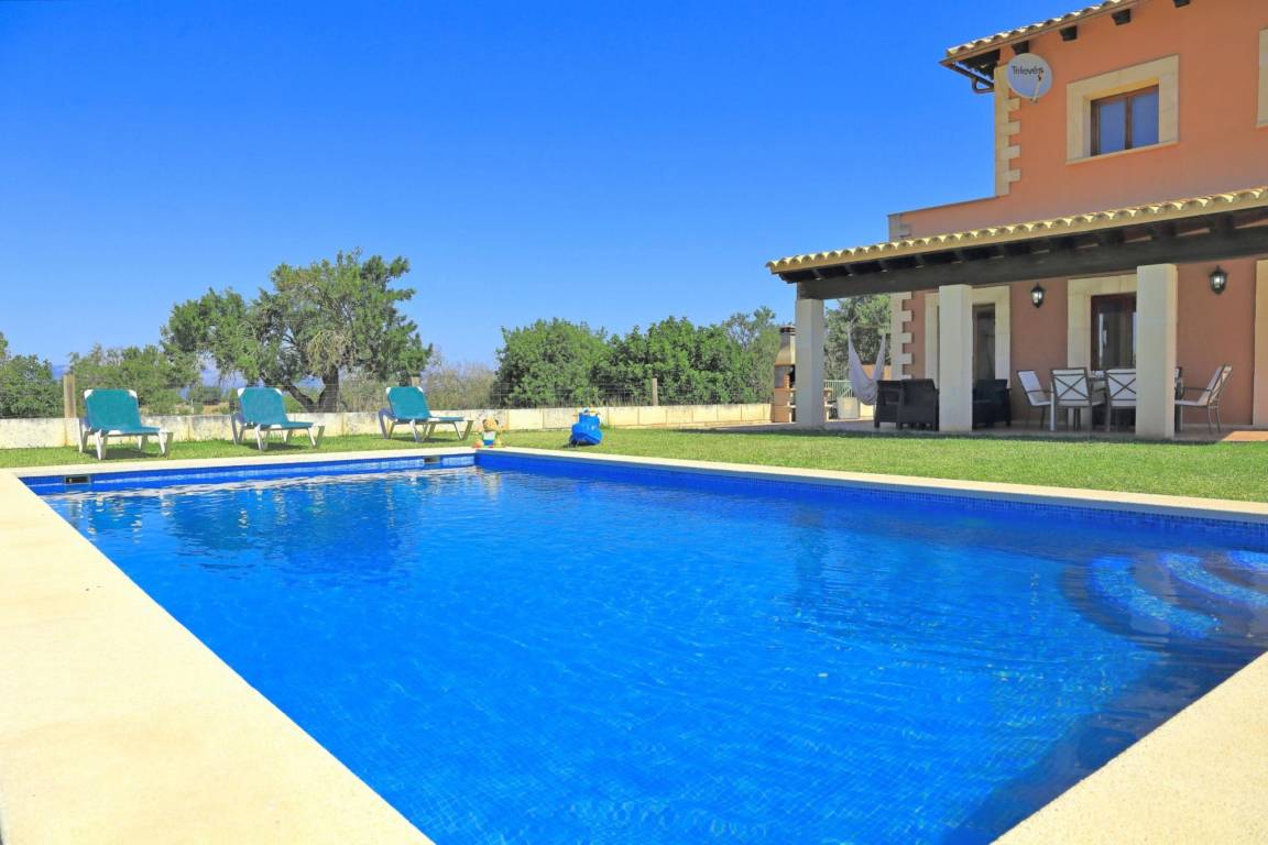 188 M² Villa ∙ 3 Schlafzimmer ∙ 6 Gäste - Can Picafort