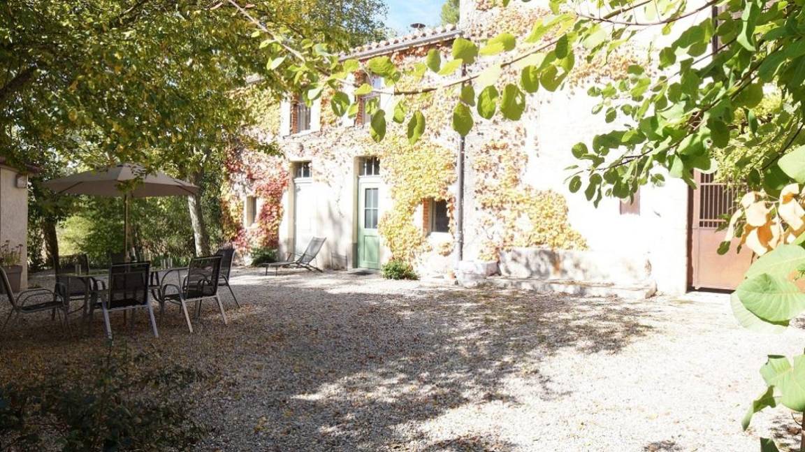 90 M² Gîte ∙ 2 Chambres ∙ 4 Personnes - Bram