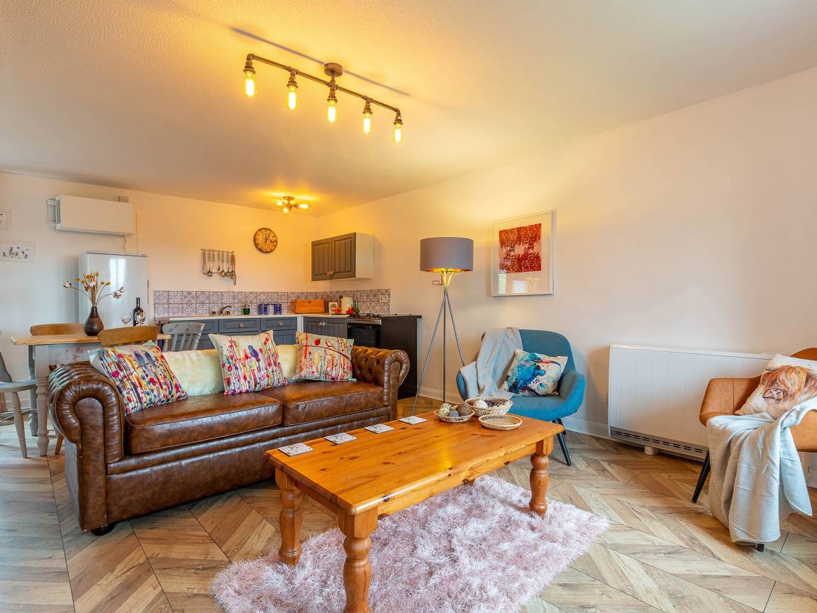Cottage ∙ 2 Bedrooms ∙ 4 Guests - South Molton