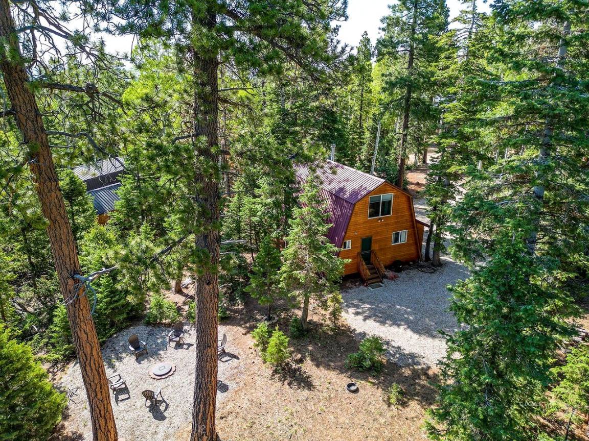 House ∙ 2 Bedrooms ∙ 6 Guests - Zion National Park