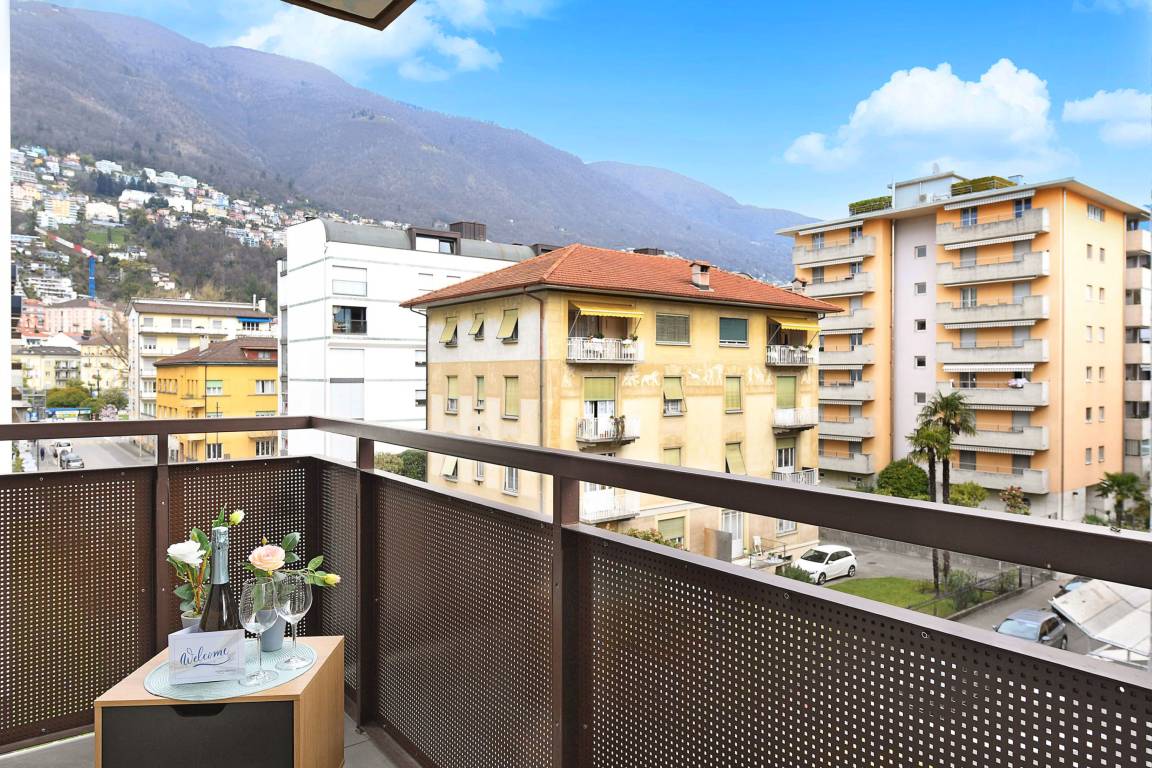 90 M² Apartamento ∙ 2 Habitaciones ∙ 6 Huéspedes - Locarno