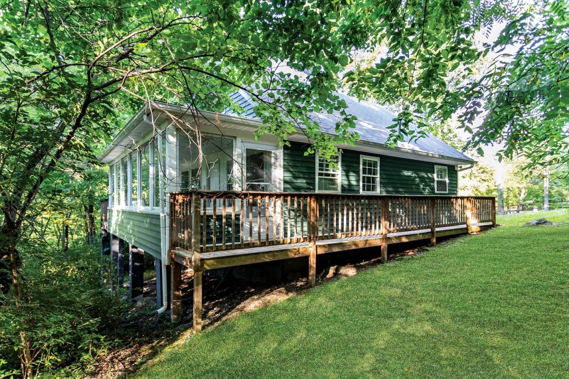 House ∙ 2 Bedrooms ∙ 4 Guests - Front Royal