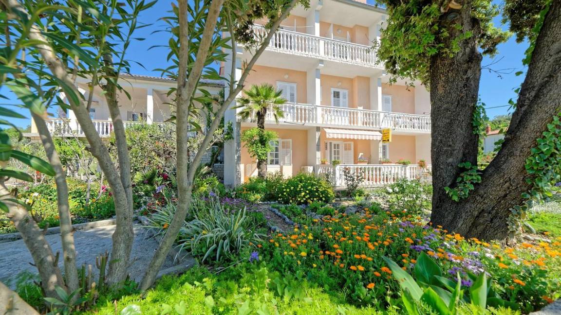 16 M² Apartment ∙ 1 Bedroom ∙ 3 Guests - Rab