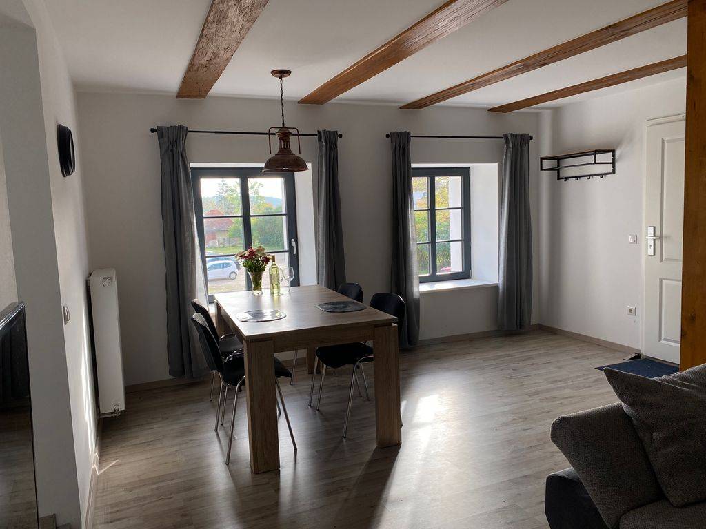 55 M² Ferienwohnung ∙ 1 Schlafzimmer ∙ 3 Gäste - Waren (Müritz)