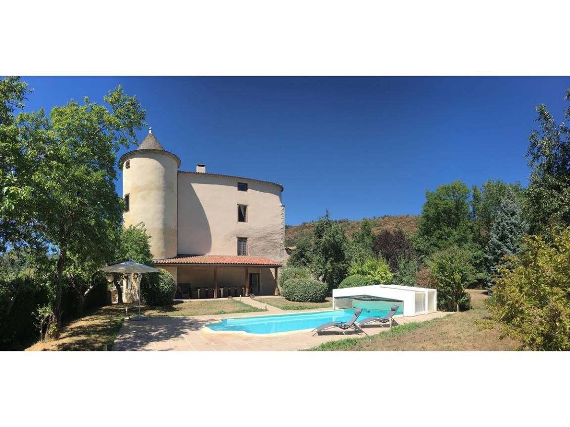 Château ∙ 8 Chambres ∙ 18 Personnes - Ax-les-Thermes