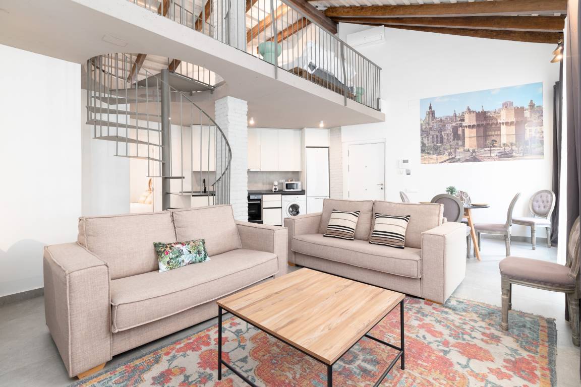 114 M² Apartamento ∙ 2 Habitaciones ∙ 7 Huéspedes - Valencia