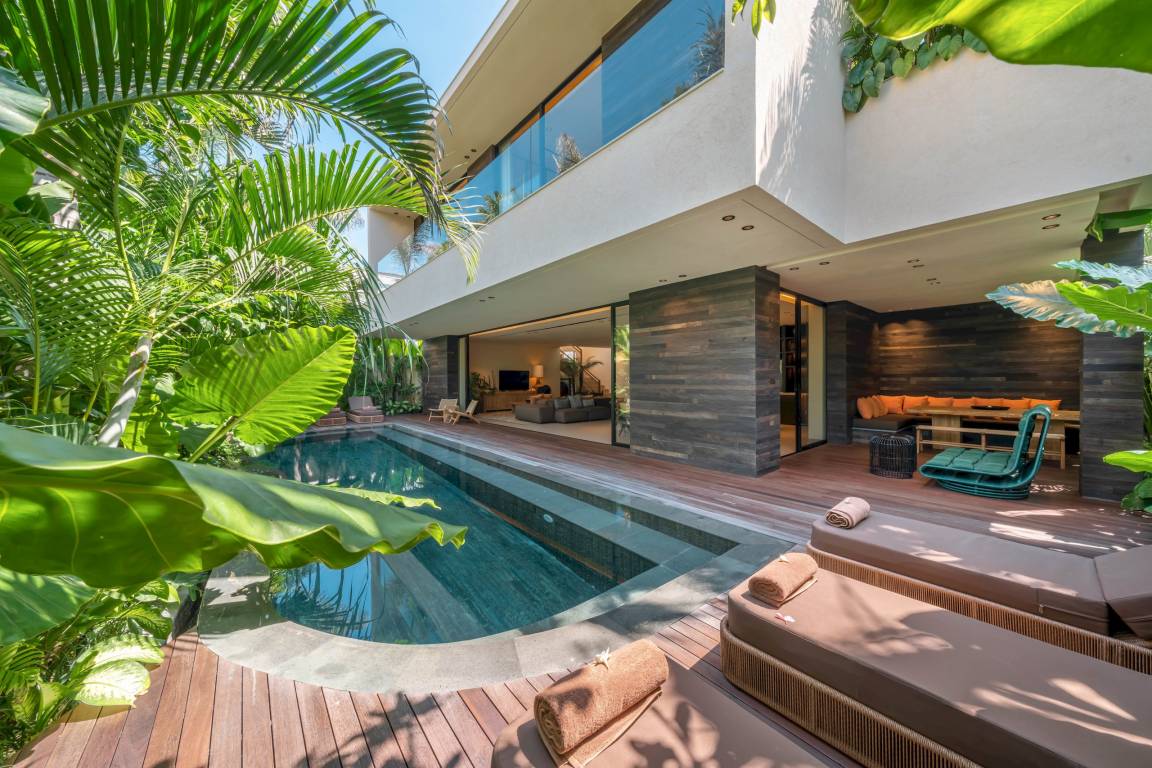 500 M² Villa ∙ 4 Habitaciones ∙ 8 Huéspedes - Canggu