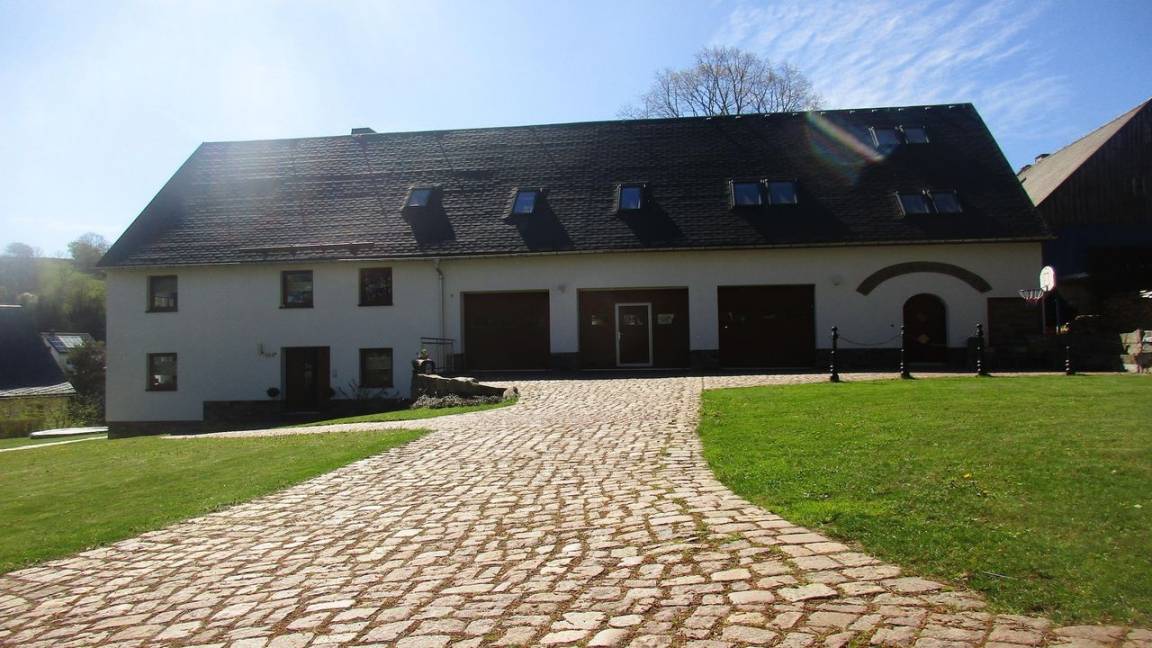 80 M² Apartamento ∙ 1 Habitación ∙ 4 Huéspedes - Wolkenstein