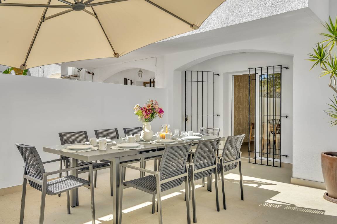 220 M² House ∙ 4 Bedrooms ∙ 7 Guests - Marbella