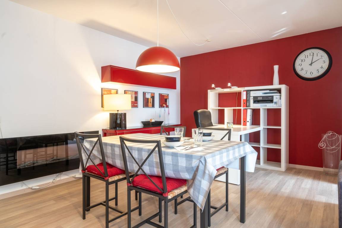 58 M² Ferienwohnung ∙ 1 Schlafzimmer ∙ 2 Gäste - Amden