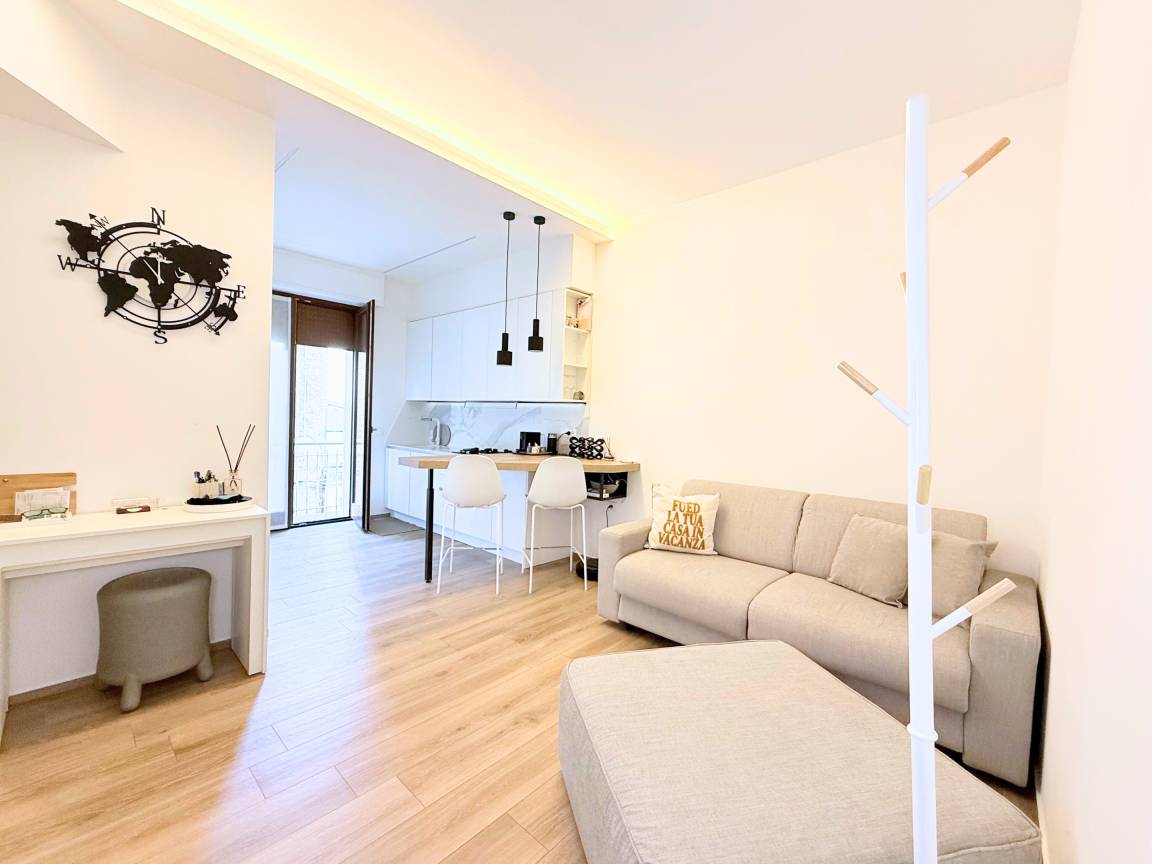 56 M² Huoneisto ∙ 1 Makuuhuone ∙ 4 Vierasta - Senigallia