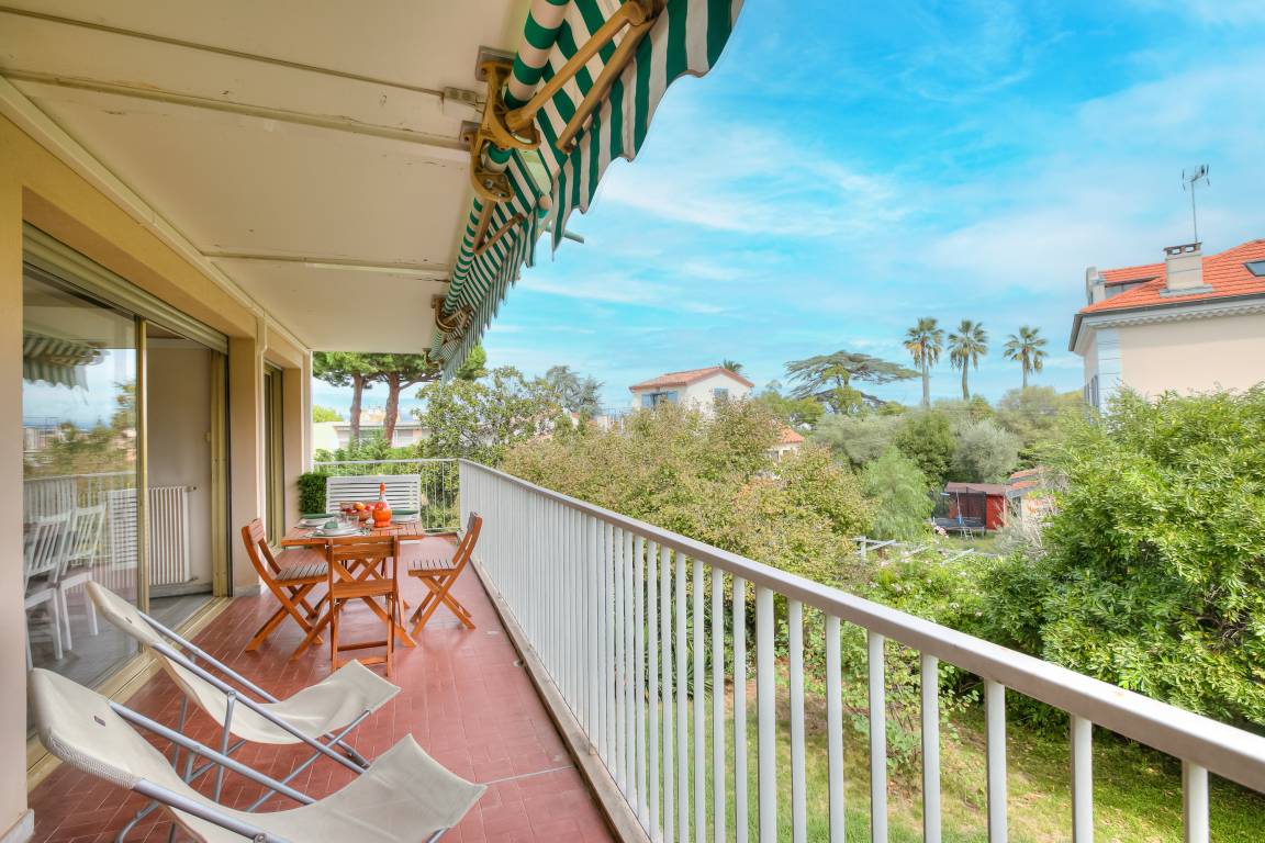 82 M² Appartement ∙ 3 Chambres ∙ 6 Personnes - Antibes