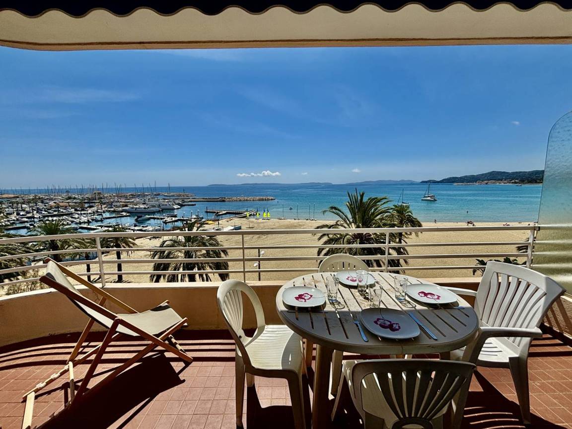 58 M² Apartment ∙ 1 Bedroom ∙ 4 Guests - Le Lavandou