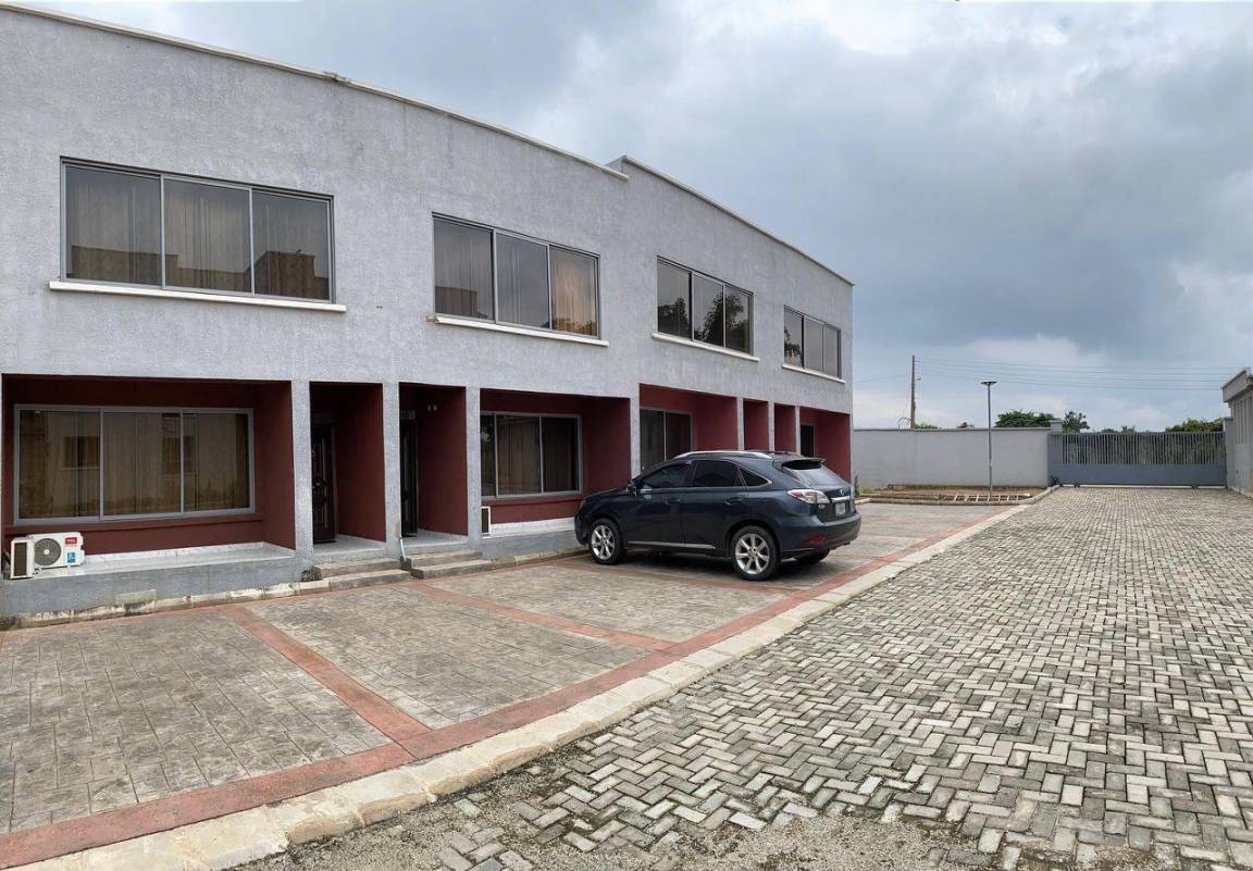 60 M² Casa ∙ 3 Habitaciones ∙ 6 Huéspedes - Ibadán