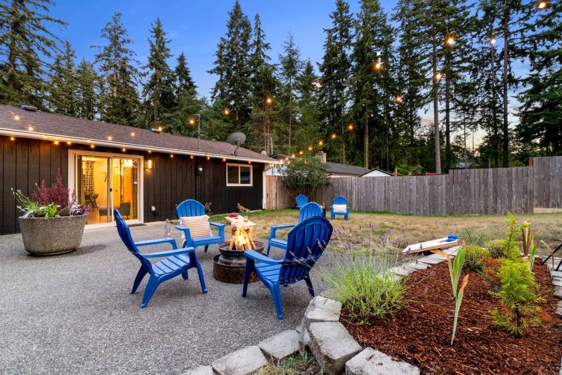 House ∙ 2 Bedrooms ∙ 5 Guests - Port Angeles, WA