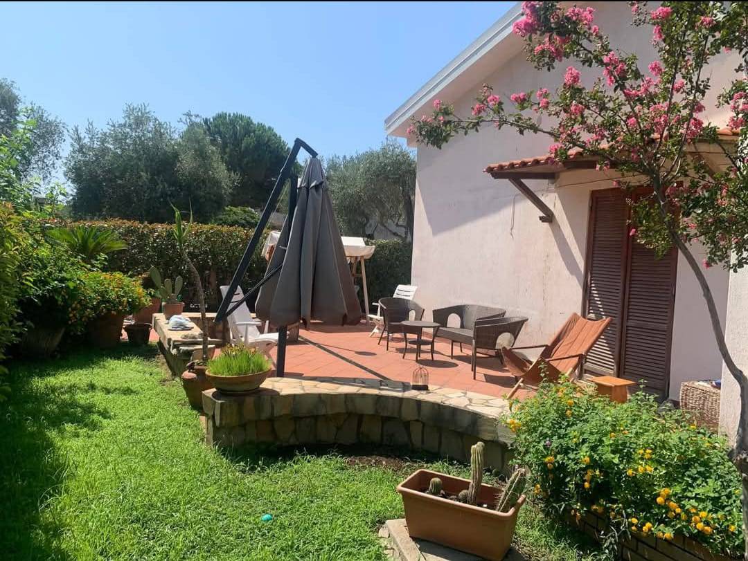 Casa Vacanza ∙ 4 Camere Da Letto ∙ 8 Ospiti - Diamante