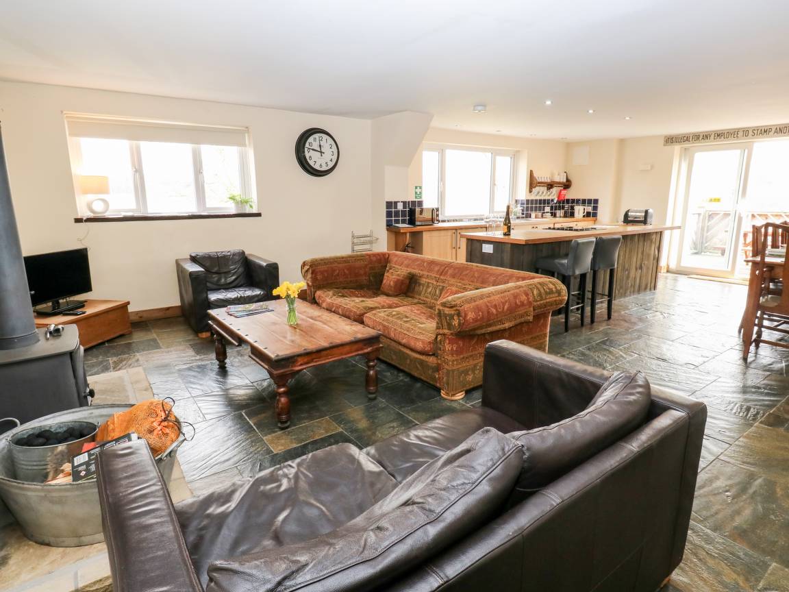 Cottage ∙ 4 Bedrooms ∙ 10 Guests - Macclesfield