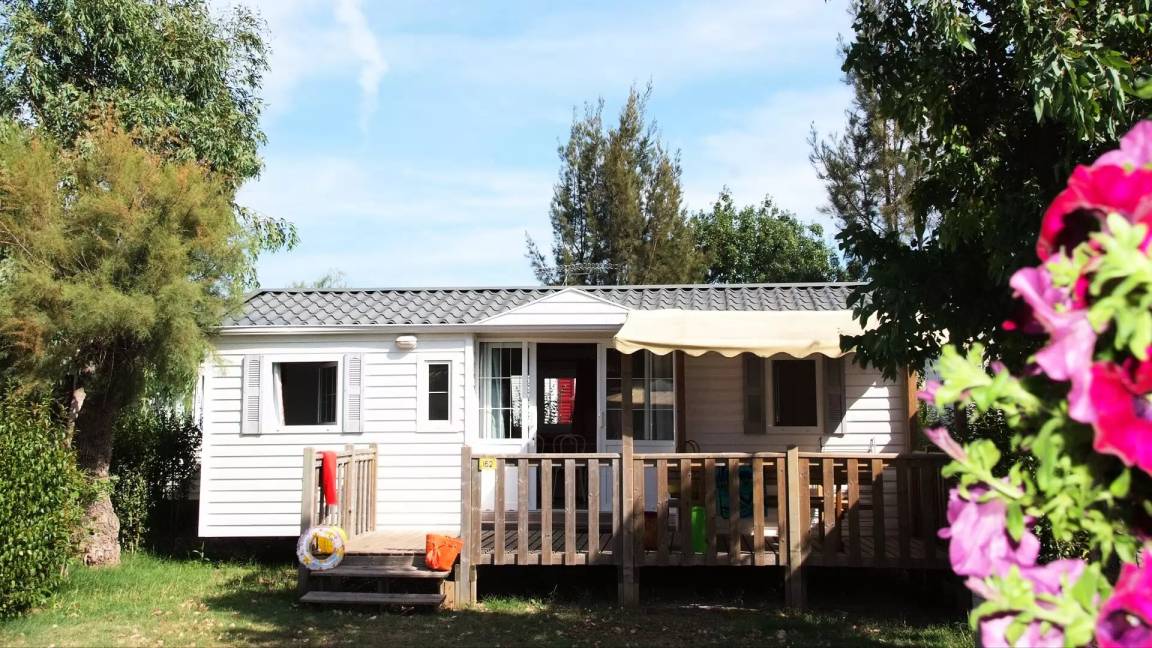 32 M² Mobil-home ∙ 3 Chambres ∙ 8 Personnes - La Crau