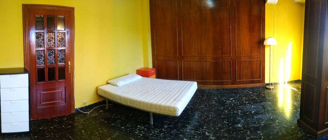 160 M² Private Room ∙ 1 Bedroom ∙ 2 Guests - Valencia