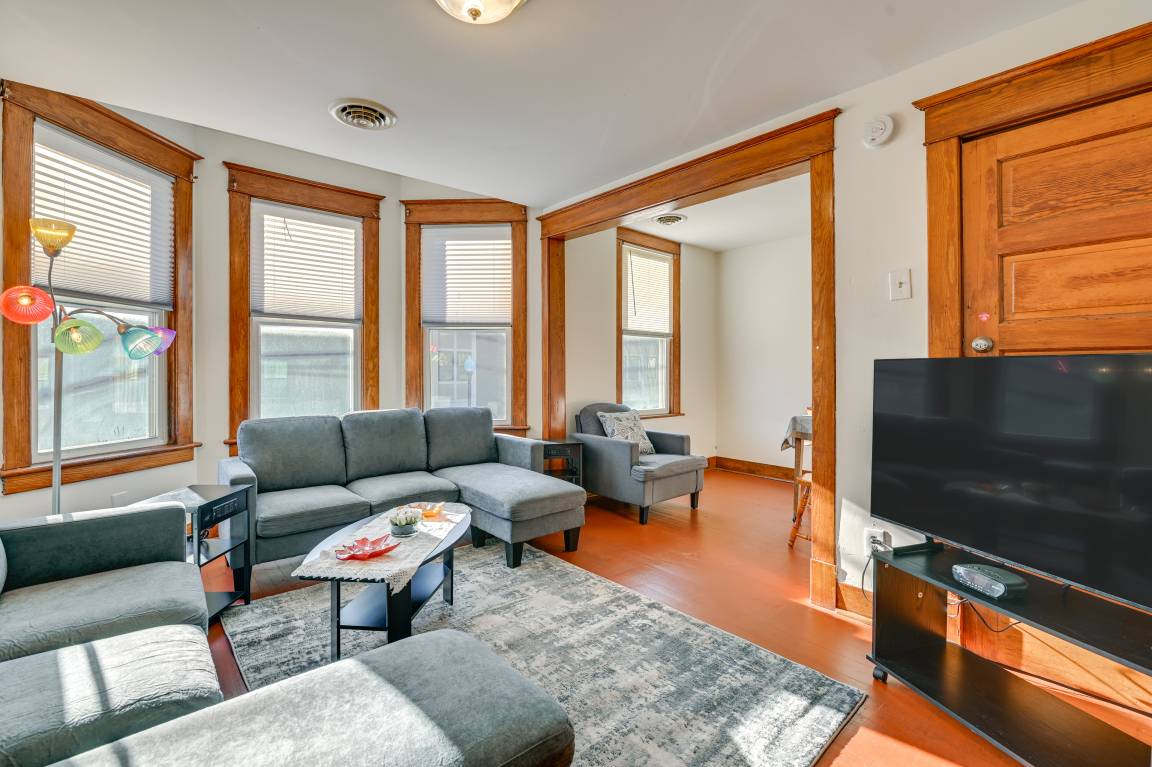 184 M² Apartamento ∙ 3 Quartos ∙ 6 Hóspedes - Albany, NY
