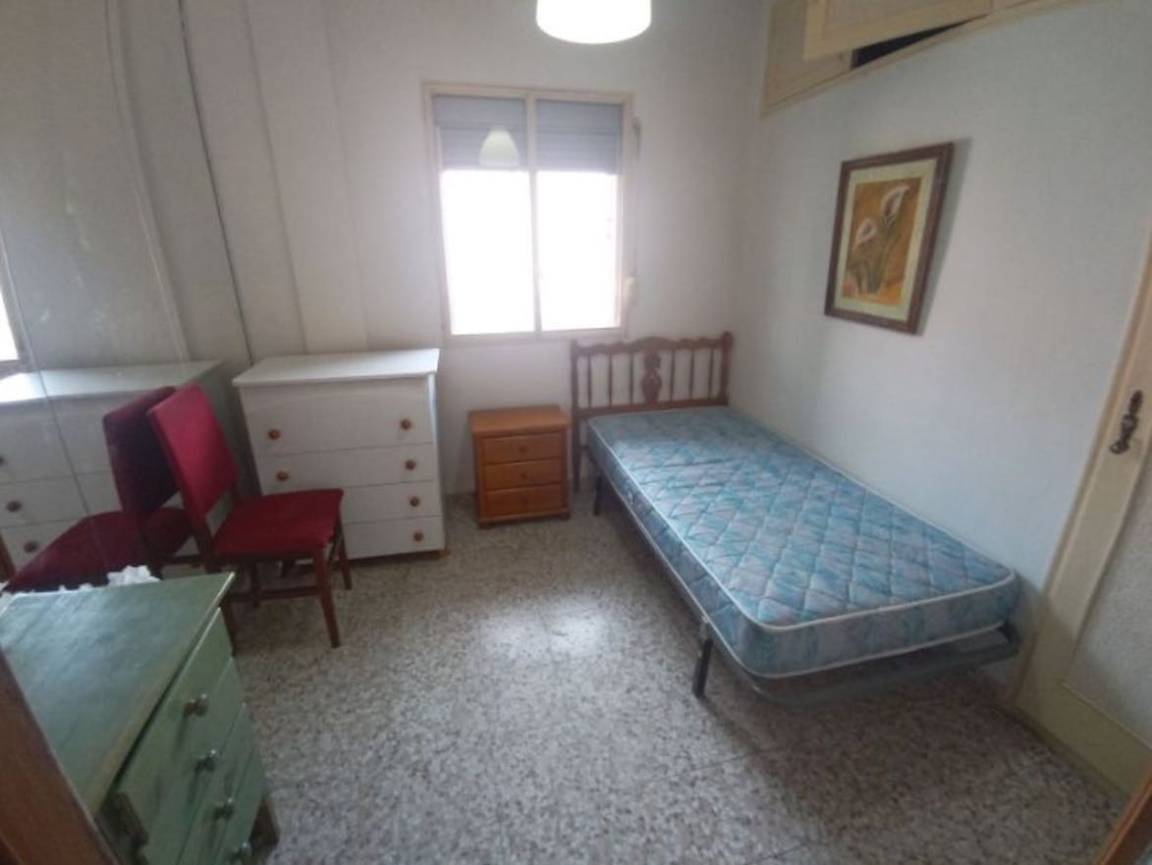 70 M² Apartamento ∙ 3 Habitaciones ∙ 5 Huéspedes - Boadilla del Monte