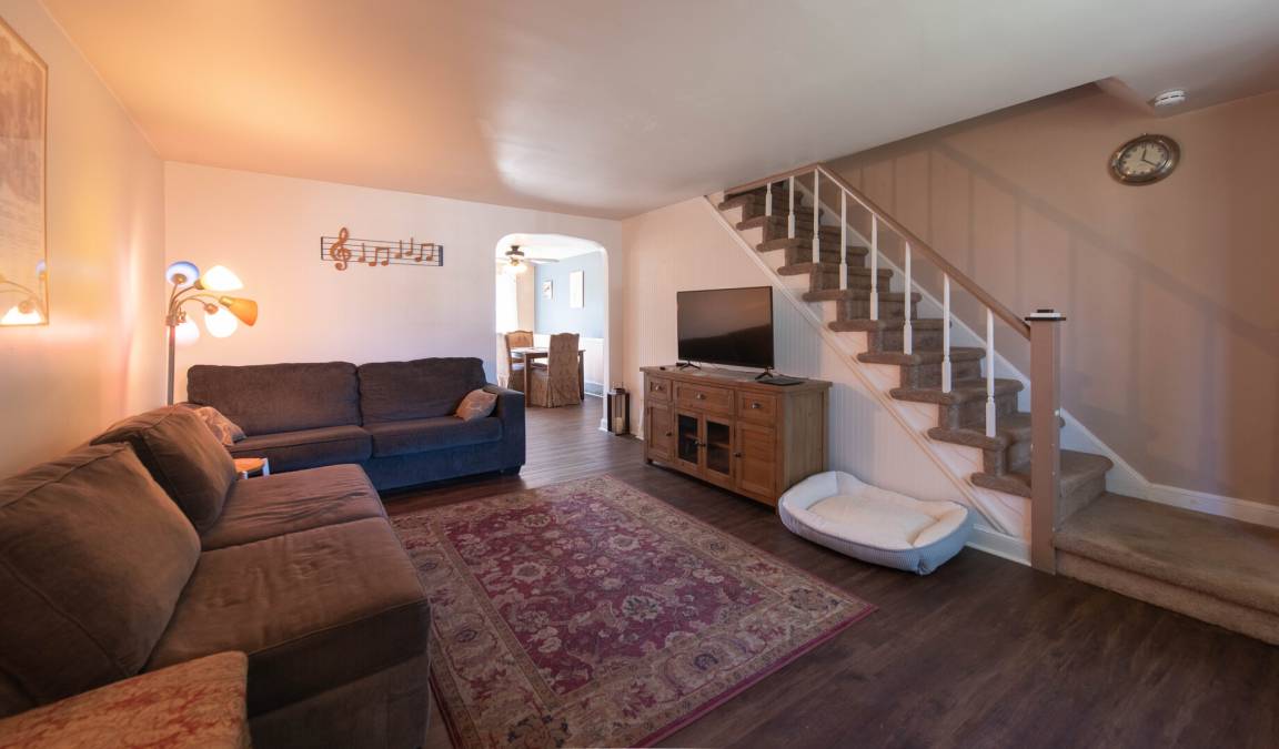 135 M² Apartment ∙ 3 Bedrooms ∙ 3 Guests - Chester, PA