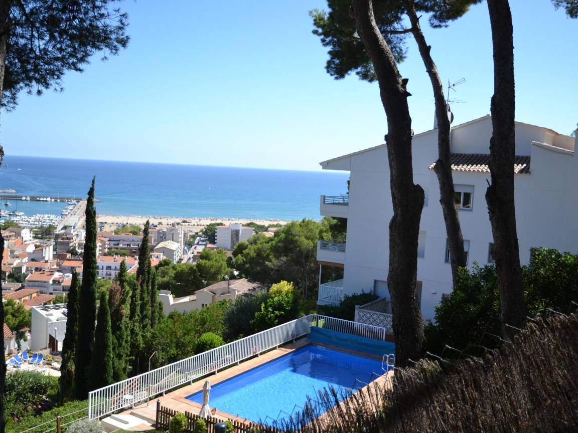 127 M² Apartment ∙ 4 Bedrooms ∙ 8 Guests - L'Estartit