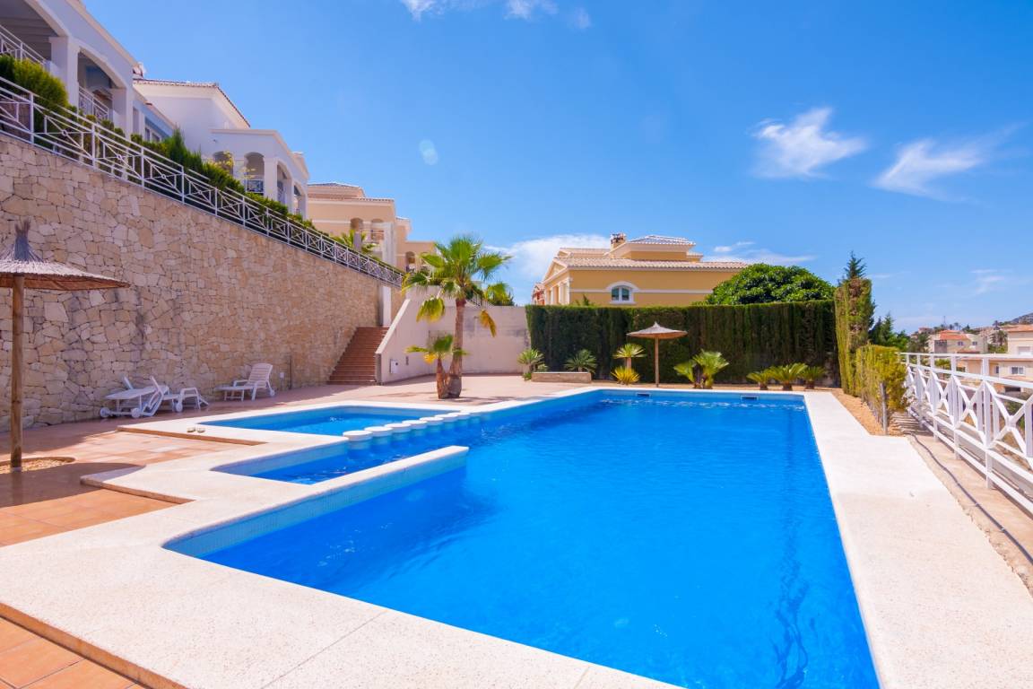 120 M² Bungalow ∙ 3 Habitaciones ∙ 6 Huéspedes - Calpe