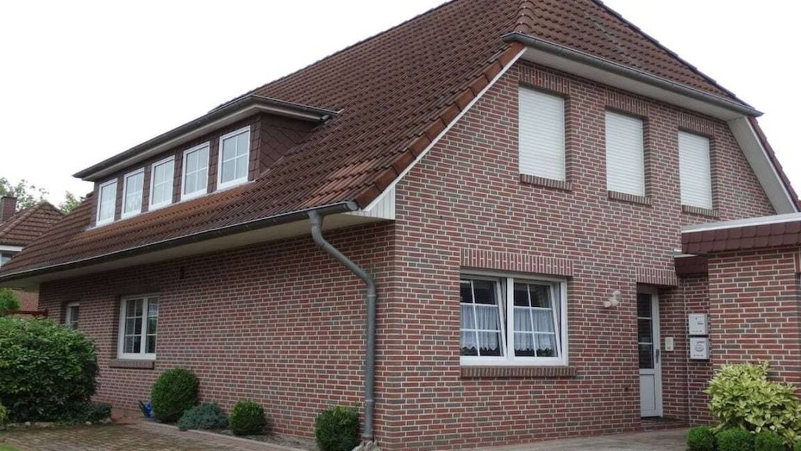 87 M² Ferienhaus ∙ 2 Schlafzimmer ∙ 3 Gäste - Westerstede