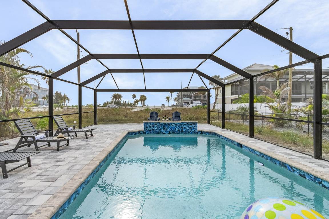 89 M² House ∙ 3 Bedrooms ∙ 6 Guests - Fort Myers Beach, FL