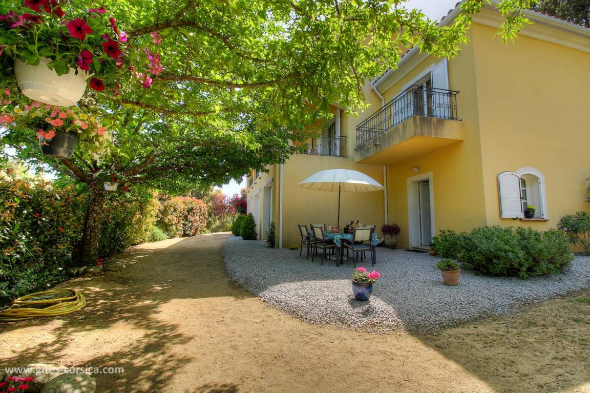 48 M² Gîte ∙ 1 Chambre ∙ 2 Personnes - Corse-du-Sud