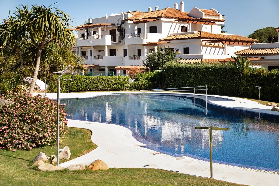 62 M² Apartamento ∙ 2 Habitaciones ∙ 6 Huéspedes - Urbanización Novo Santi Petri
