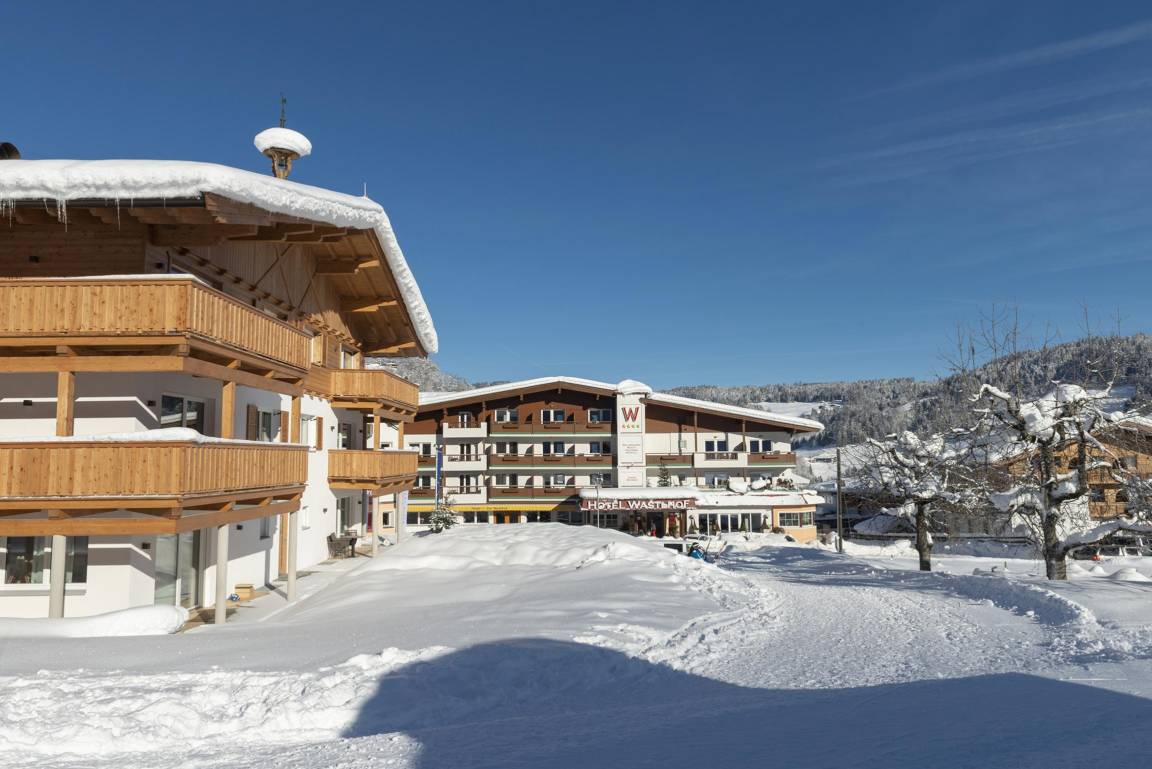 32 M² Hotel ∙ 1 Bedroom ∙ 4 Guests - Wörgl