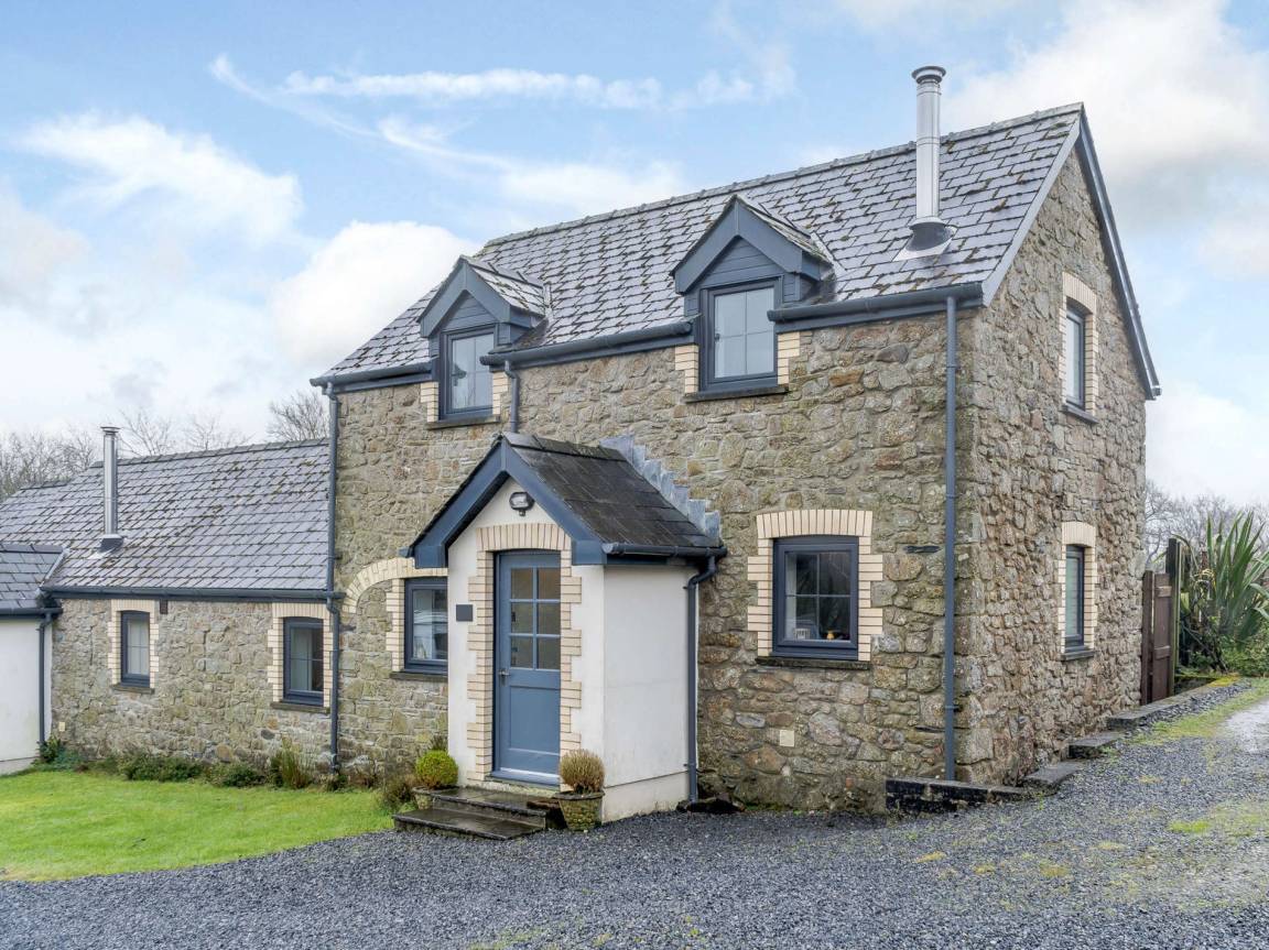 Cottage ∙ 2 Bedrooms ∙ 4 Guests - Narberth