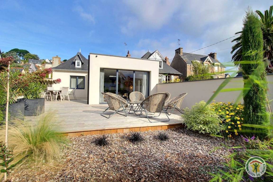 100 M² Gîte ∙ 3 Chambres ∙ 5 Personnes - Perros-Guirec
