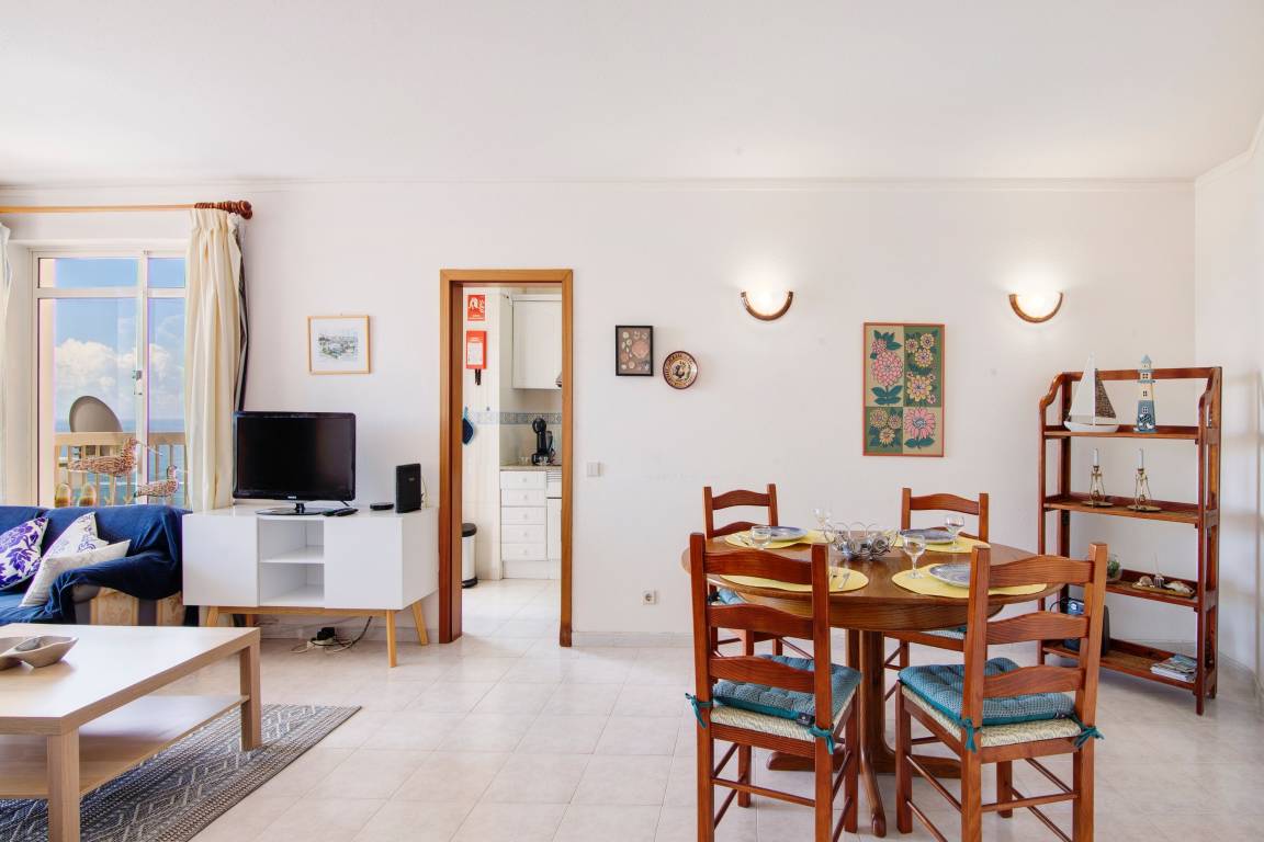 57 M² Apartamento ∙ 1 Habitación ∙ 4 Huéspedes - Porches