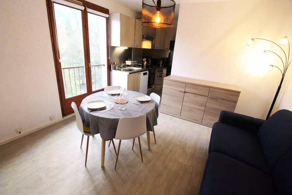 27 M² Apartamento ∙ 1 Habitación ∙ 3 Huéspedes - Bossòst