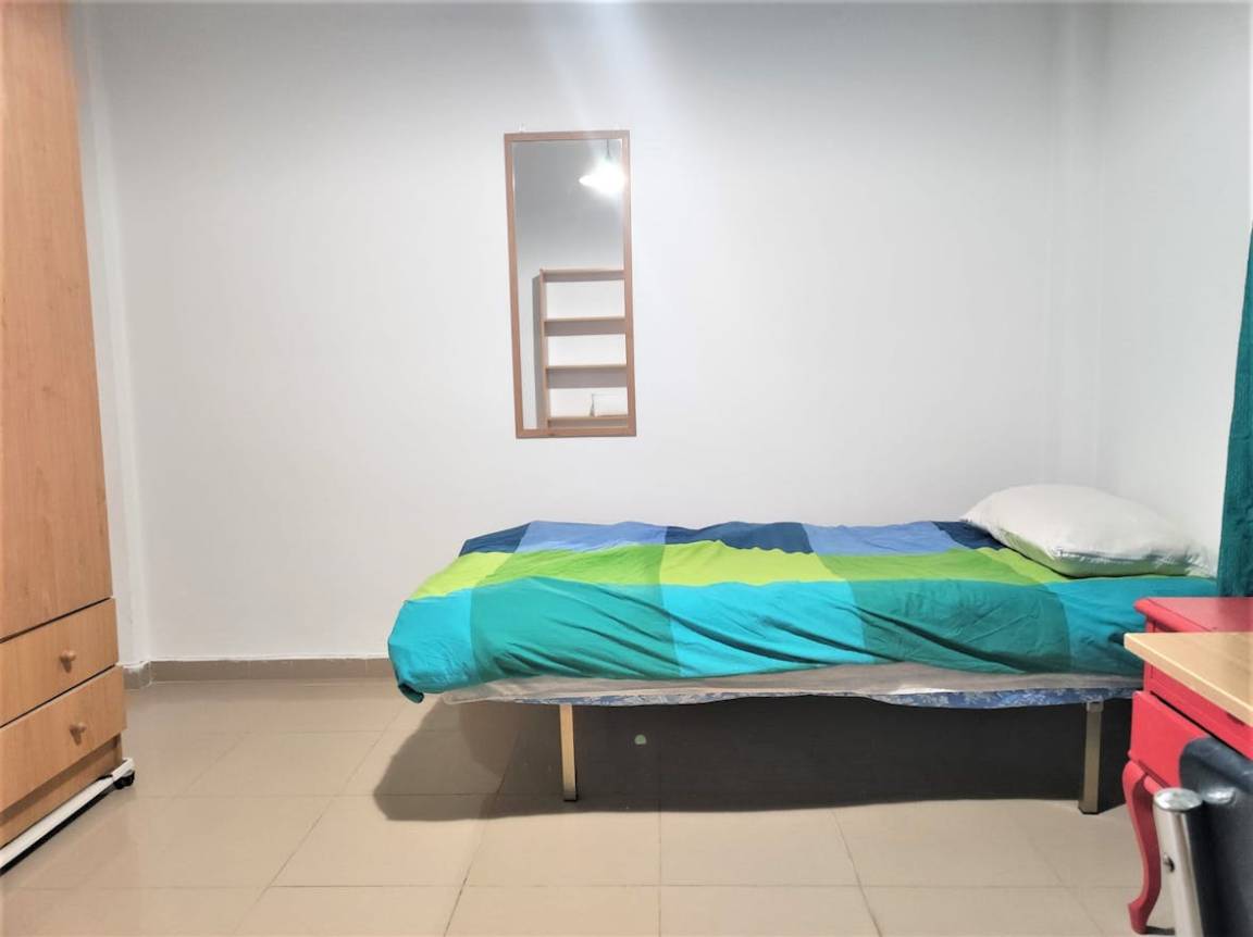 85 M² Chambre Privée ∙ 1 Chambre ∙ 1 Personne - Séville