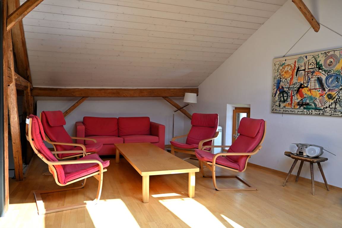 140 M² Apartamento ∙ 3 Habitaciones ∙ 6 Huéspedes - Scuol