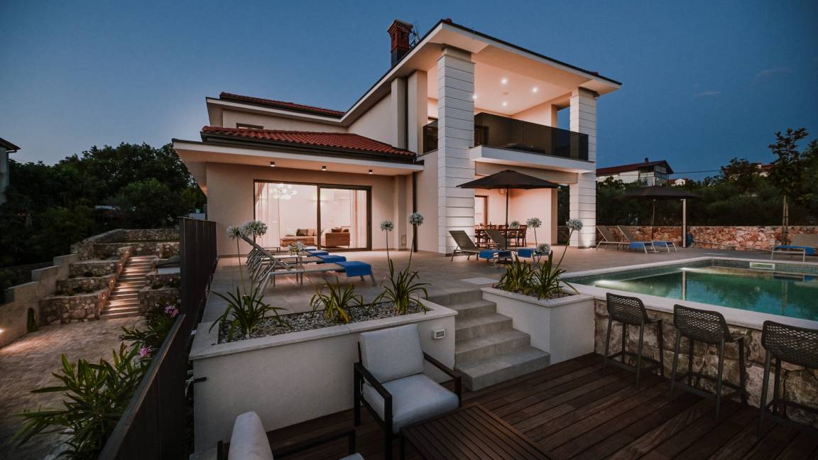 330 M² Villa ∙ 4 Chambres ∙ 10 Personnes - Krk