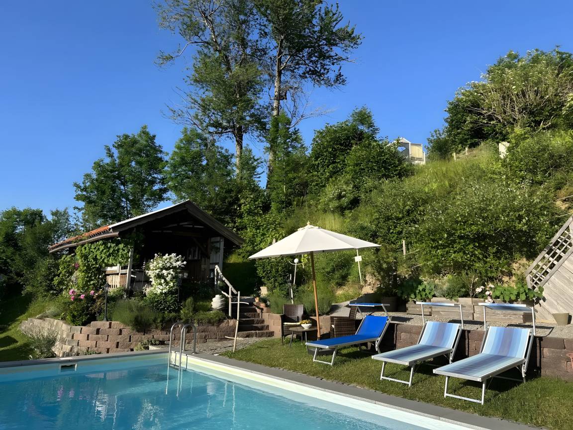 80 M² Ferienwohnung ∙ 2 Schlafzimmer ∙ 4 Gäste - Oberreute